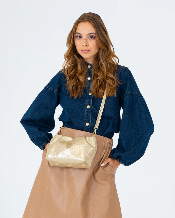 Monty Crossbody - Light Gold Crinkle – Seasons Emporium